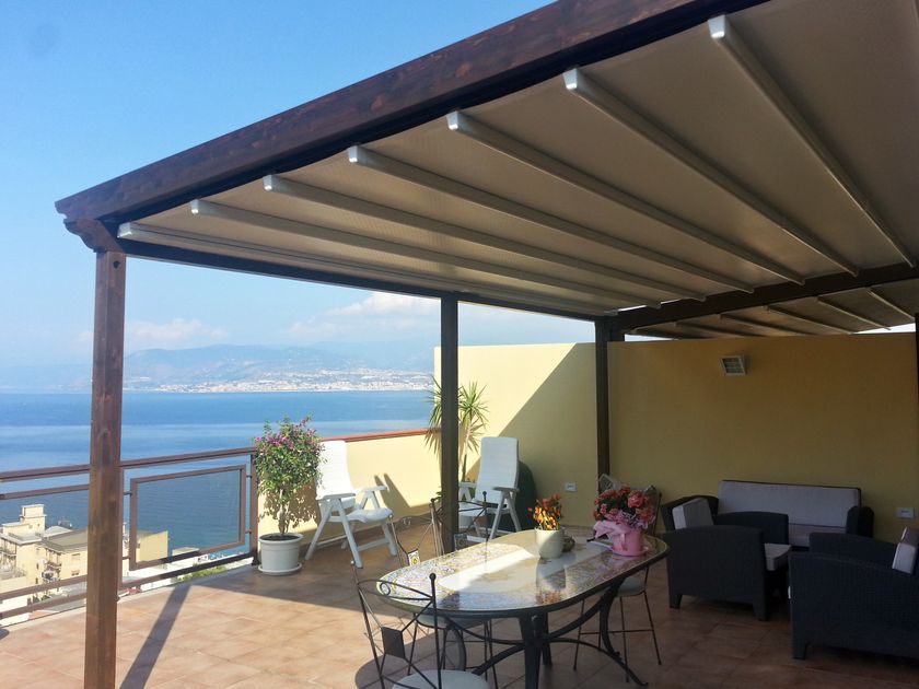 Pergolato in alluminio e PVC con copertura scorrevole COLORADO By Sprech