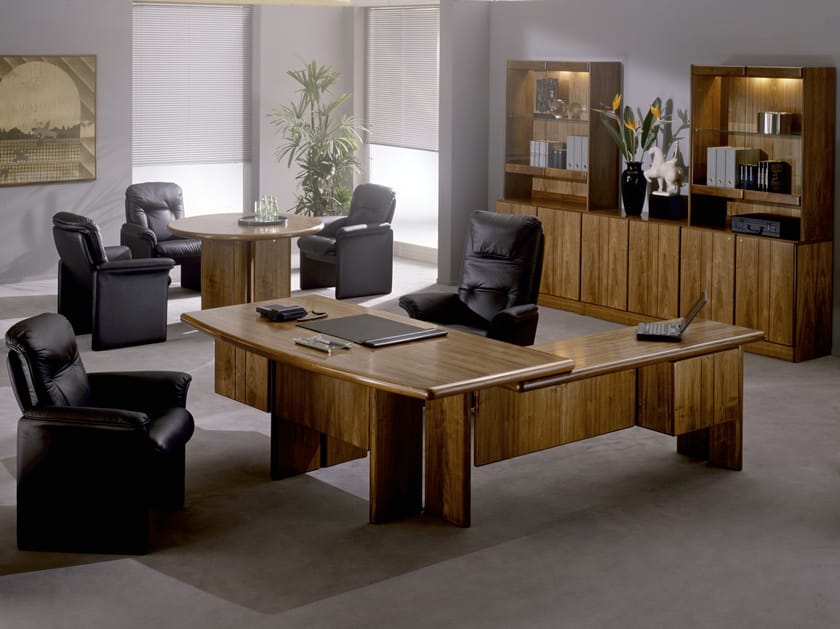 COMMODORE | Meeting table By Dyrlund