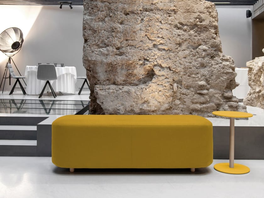 Sectional sofa COMMON By Viccarbe design Naoto Fukasawa