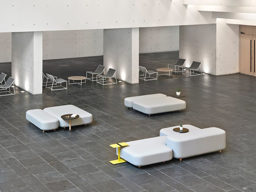 Sectional sofa COMMON By Viccarbe design Naoto Fukasawa
