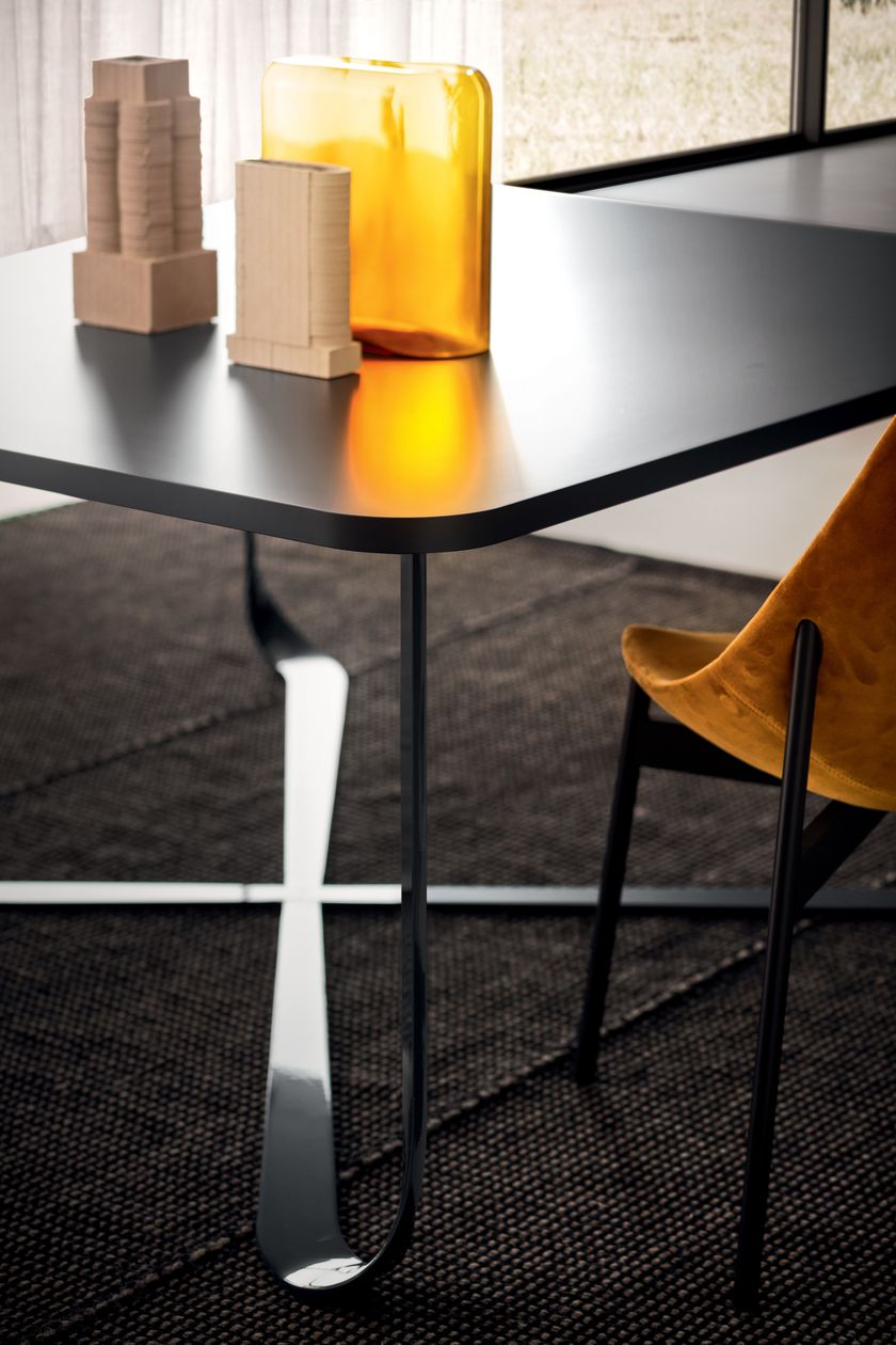 CONFLUENCE Square wooden table By PIANCA | design Xavier Lust