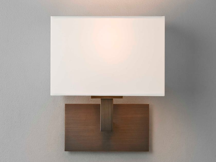 CONNAUGHT Wandleuchte aus Stahl mit festem Arm By Astro Lighting