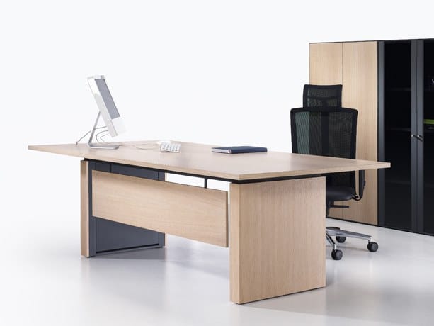 CONNECT | Mesa de escritório By Levira International