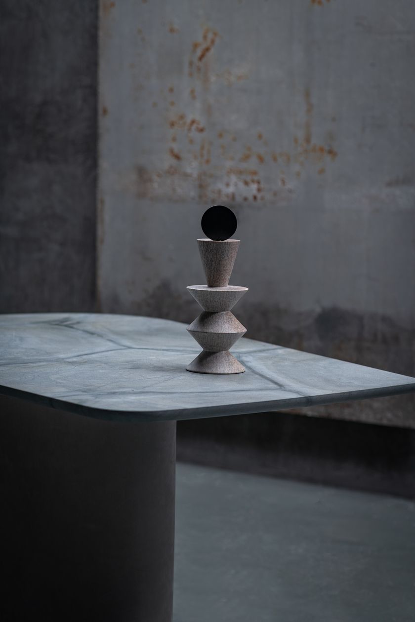 FORMS AND FUNCTIONS Escultura de piedra natural By Gardeco | design Tatiana Queiroz