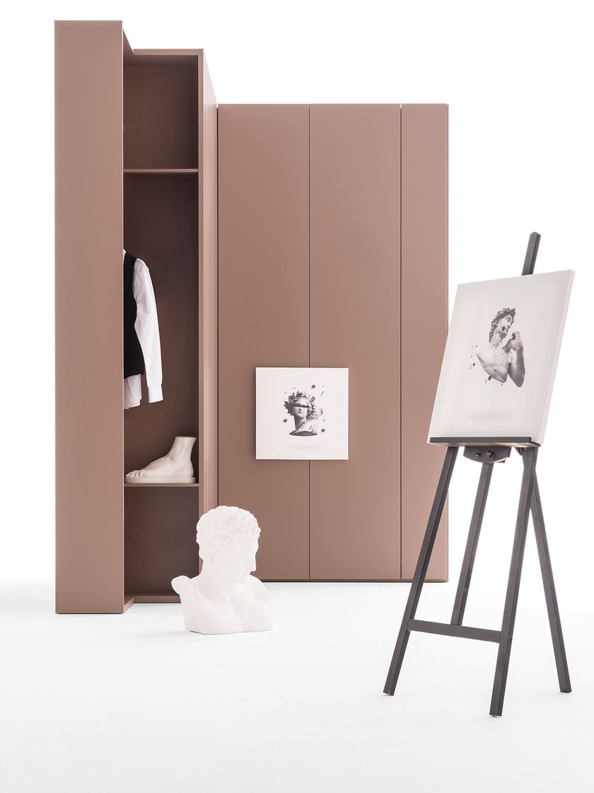 CORE | Sectional wardrobe By Caccaro