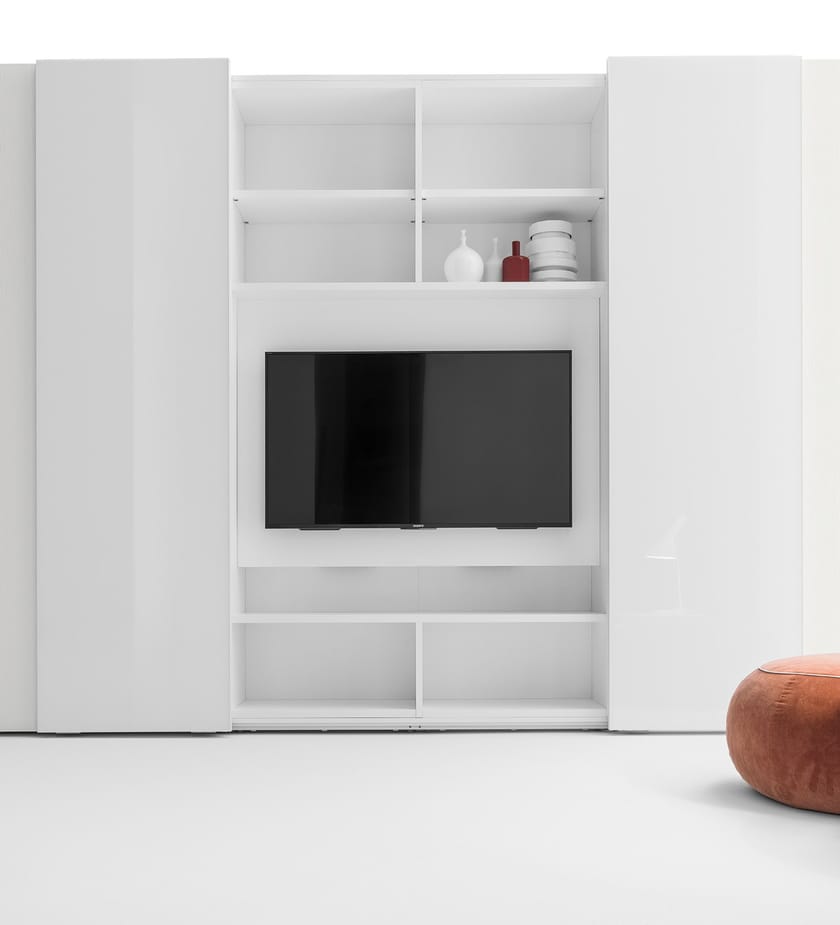CORE | Wardrobe with built-in TV By Caccaro design R&S Caccaro