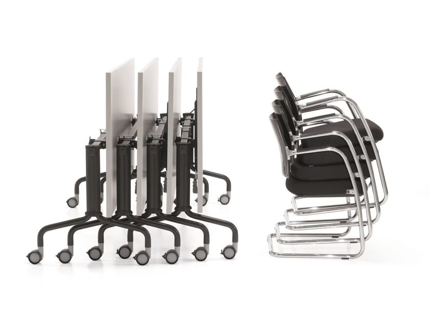 CORNER | Folding meeting table By Emmegi