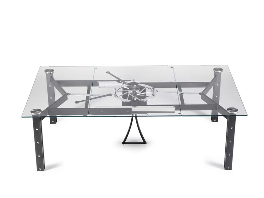 COSMOS | Square table By NAOS design Studio D'Urbino Lomazzi