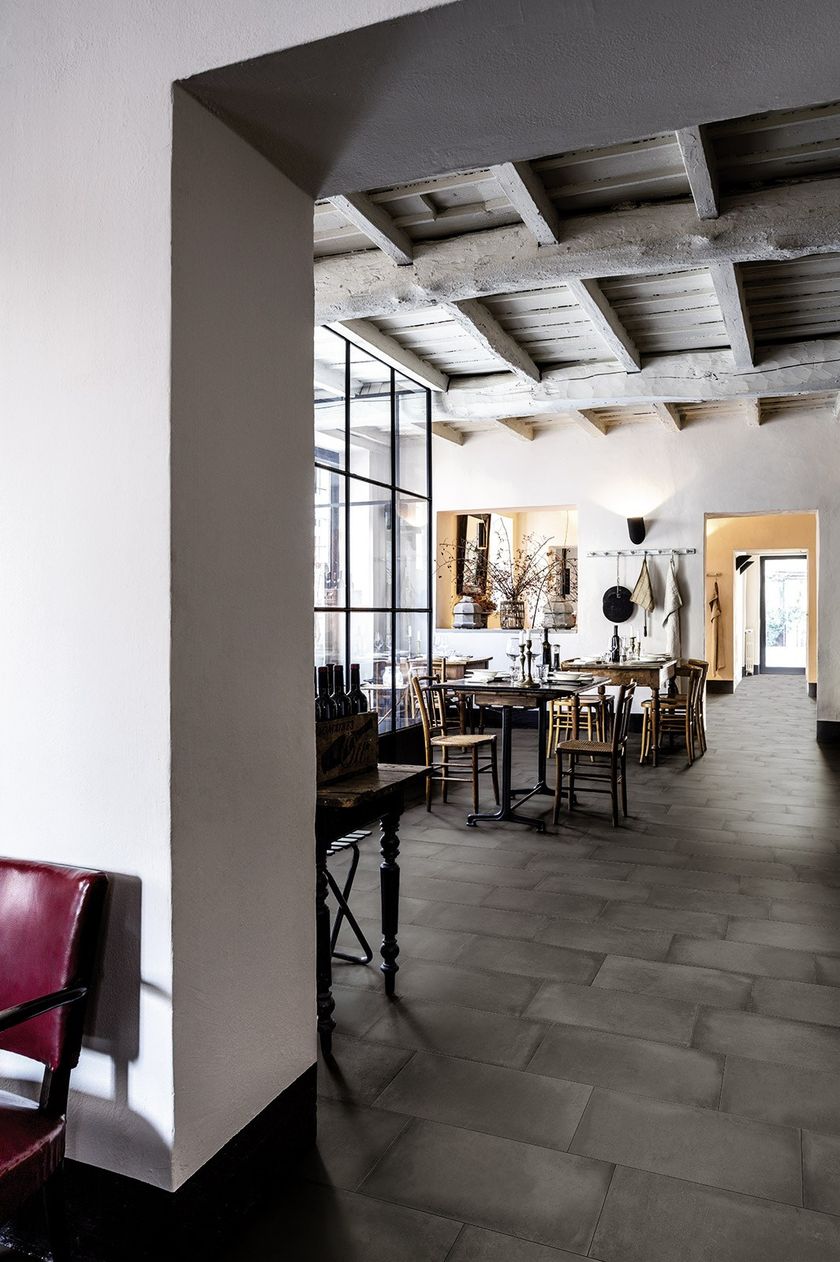 Full-body porcelain stoneware wall/floor tiles with terracotta effect ...