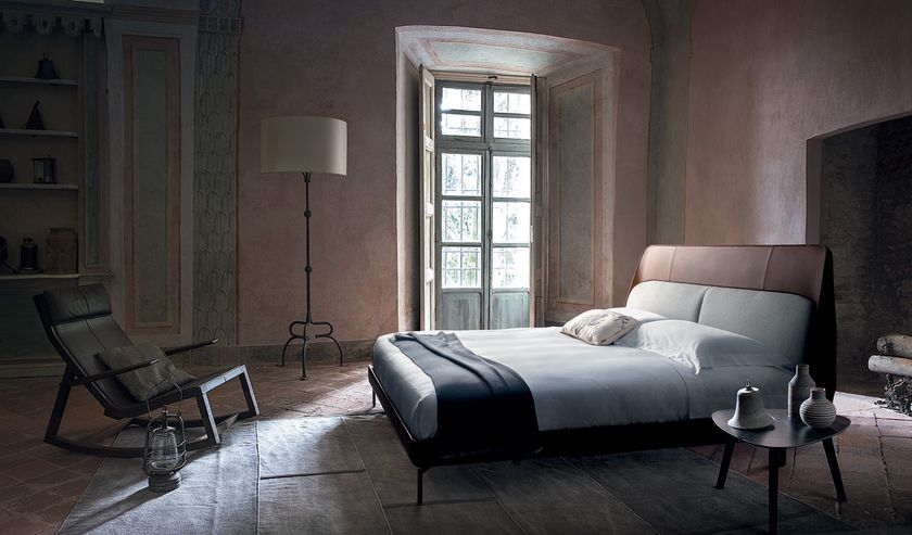 COUPÉ bed By Poltrona Frau design GamFratesi