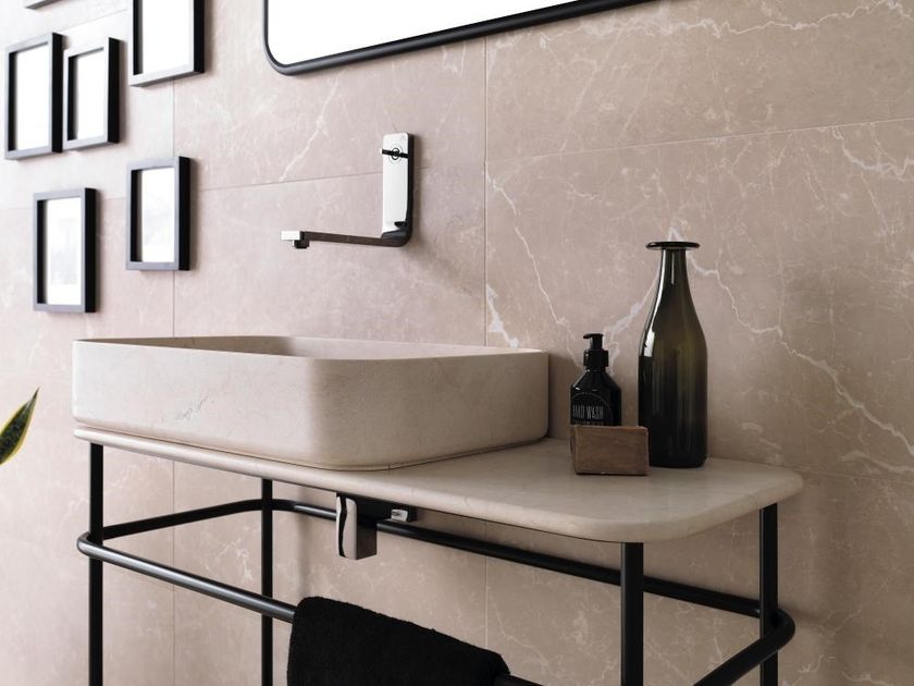 CREMA GRECIA Revêtement de sol/mur en marbre By Porcelanosa