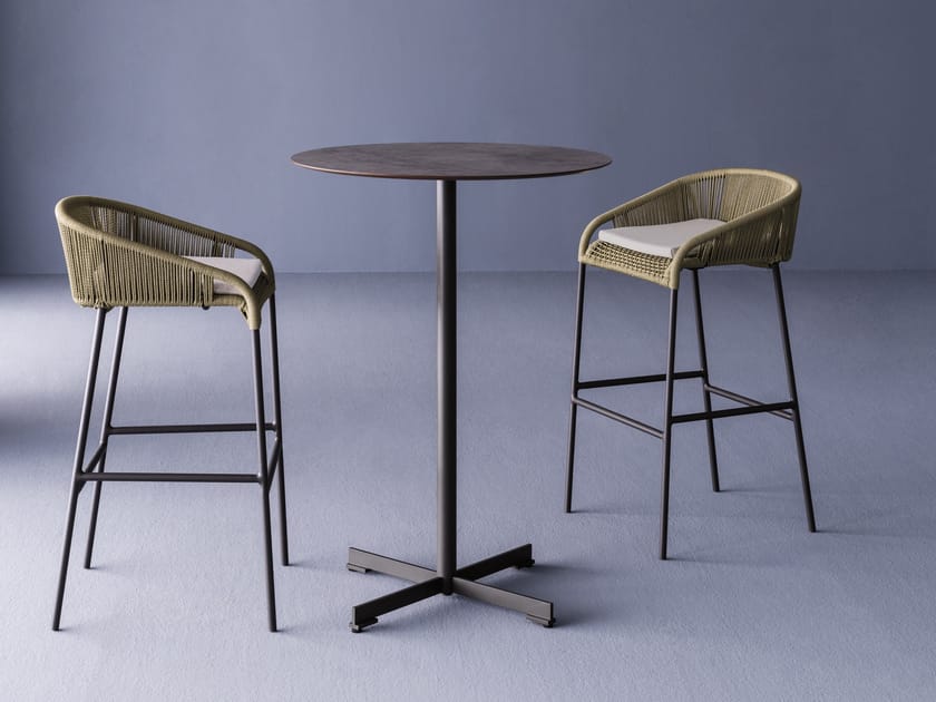 CRICKET | Stool with back By Varaschin design Anki Gneib