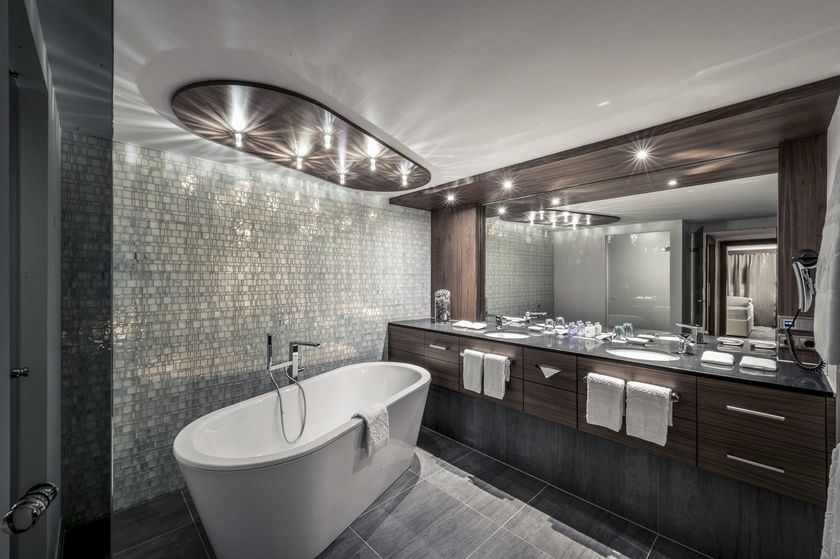 Contemporary style LED ceiling crystal spotlight with Swarovski ...
