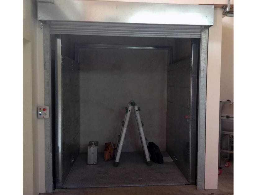 INDUSTRIAL GOODS LIFT Customized goods lift for small loads By CARMEC