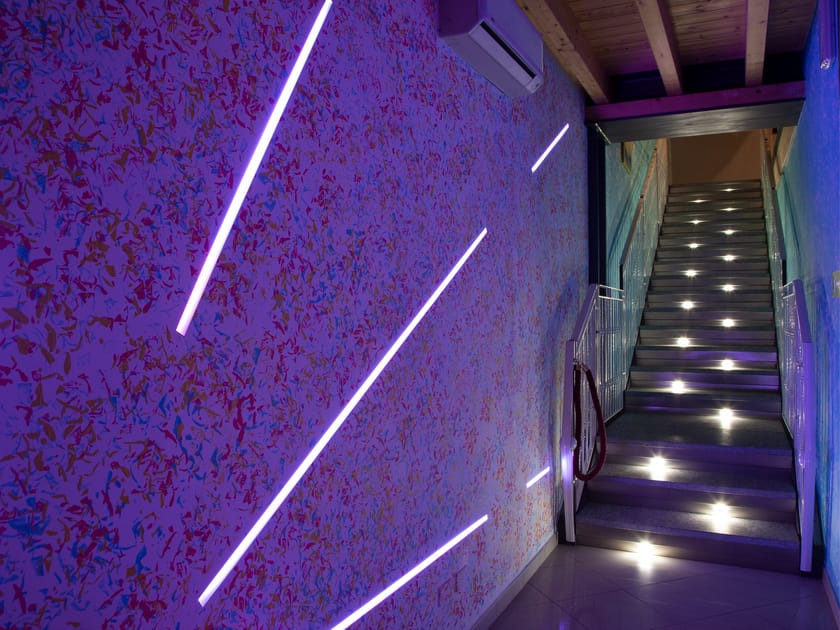 CUT Ceiling mounted aluminium linear lighting profile By LuceControCorrente