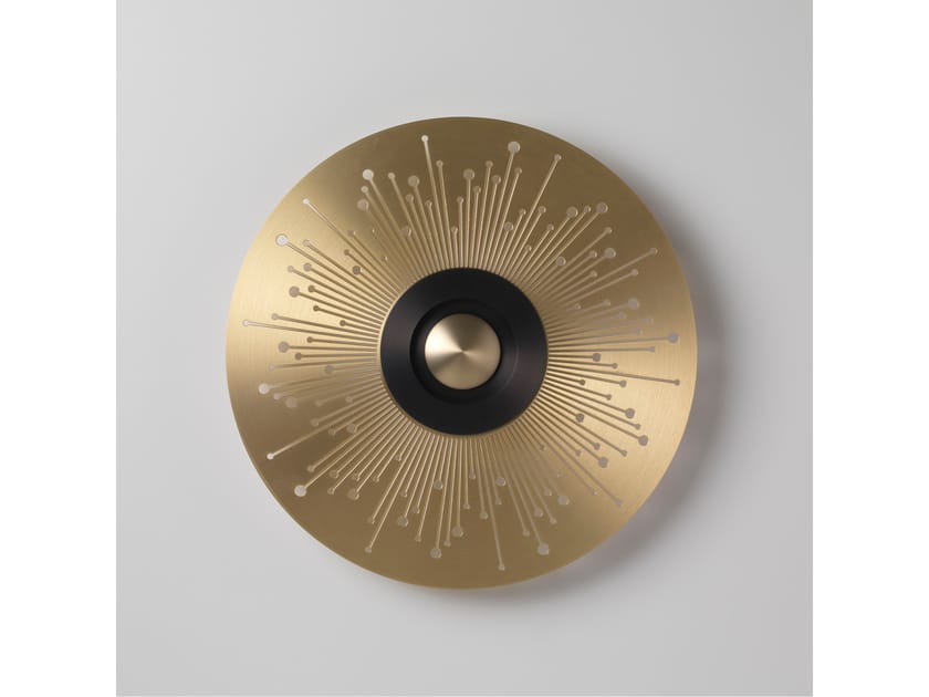 EARTH SUN LED brass wall light By CVL Luminaires