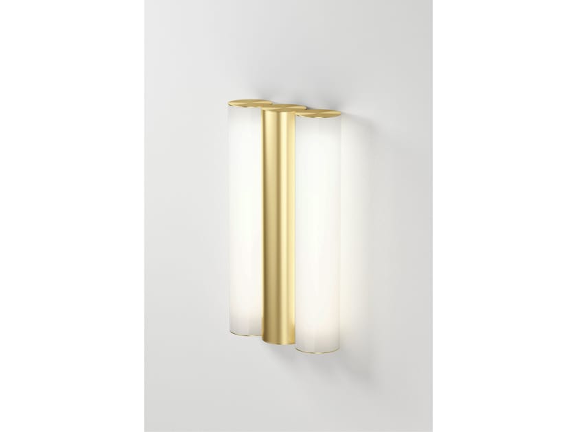 GAMMA Wall lamp By CVL Luminaires