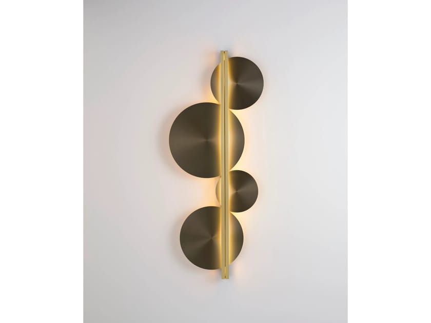STRATE MOON Wall lamp By CVL Luminaires