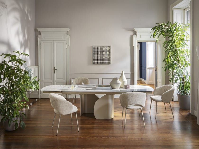 TWINS Extending ceramic table By Calligaris