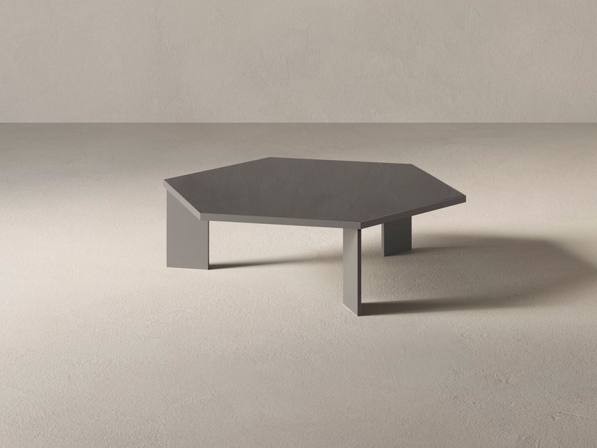 Indoor and outdoor tables in Casalgrande Padana porcelain stoneware