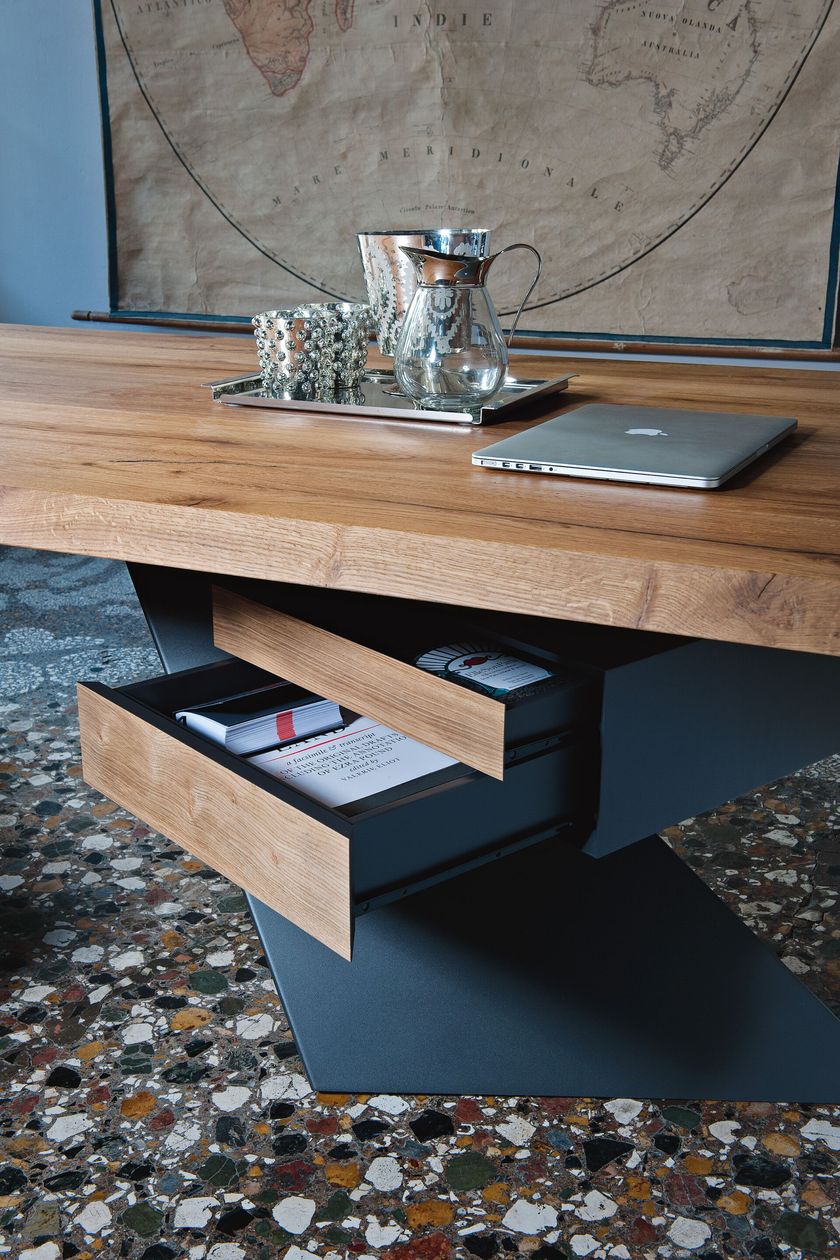 NASDAQ Writing desk By Cattelan Italia