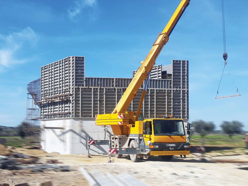 COMAX Formwork system for load-bearing wall By Condor