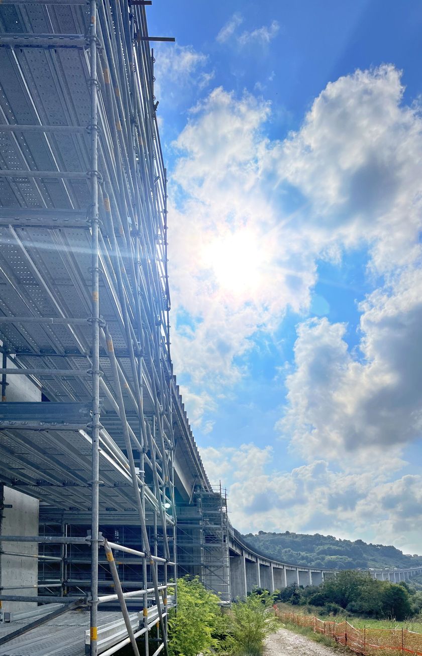 MULTICOM Ponteggio modulare multidirezionale By Condor