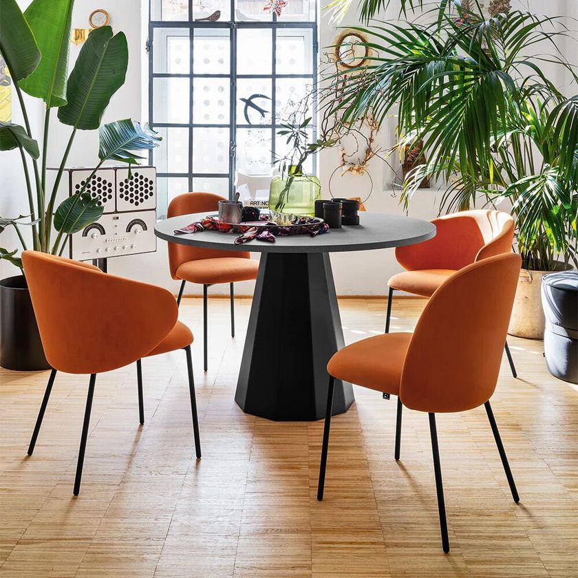 TUKA Upholstered fabric chair with metal legs By Connubia