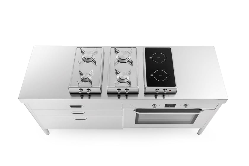 C190 | Cucina a libera installazione By ALPES-INOX