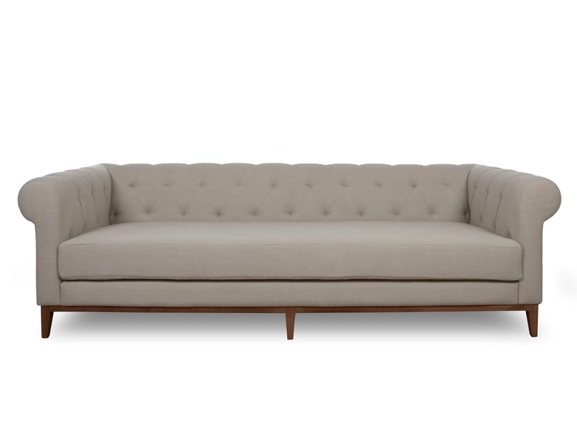CHESTERFIELD DUBLIN Chesterfield style tufted sofa By Crearte Collections