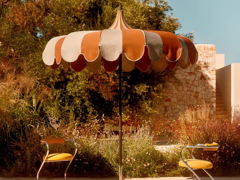 ICONIC PAGODA Garden umbrella By Crema Outdoor