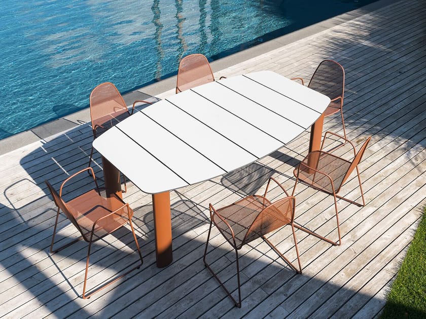 SILENO Table By Crema Outdoor