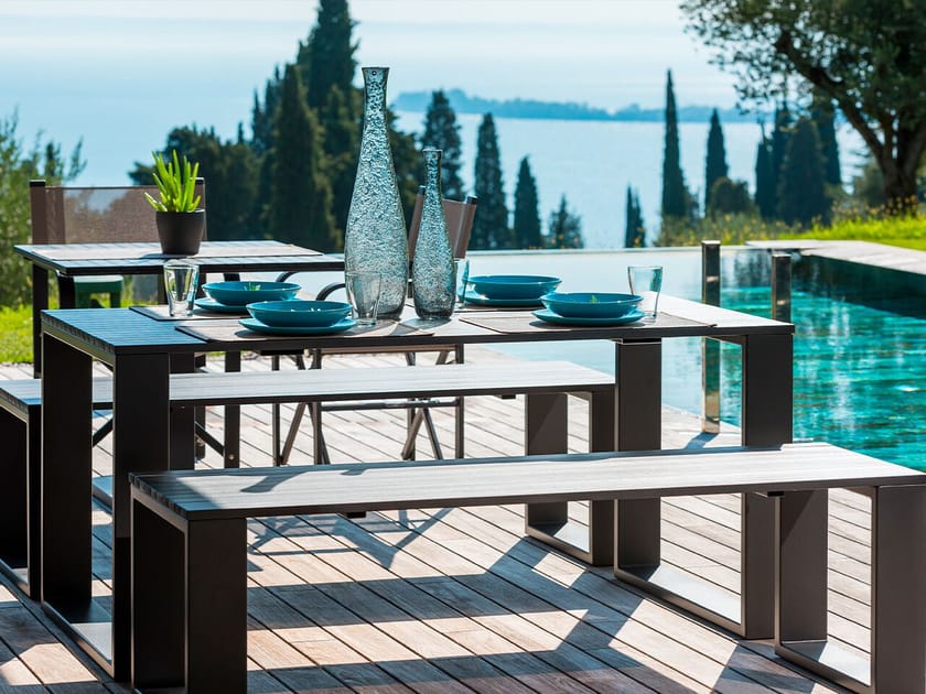 URANO Table By Crema Outdoor
