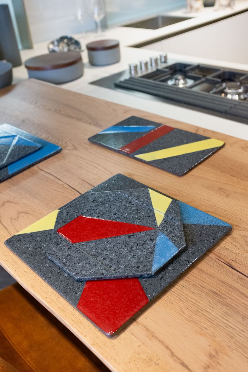 PRISMA Plate By Cuorelavico