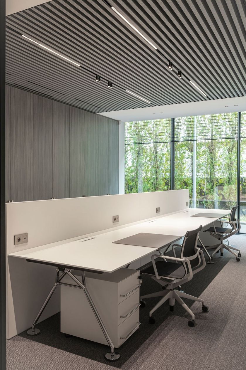 D-LINER 30 INF HF40 linear lighting profile By Delta Light