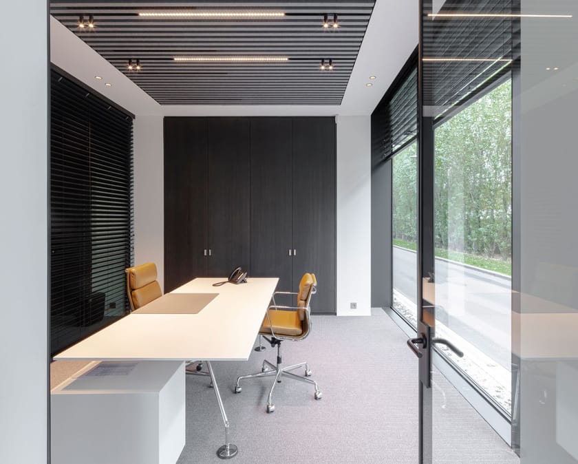 D-LINER 30 INF HF40 linear lighting profile By Delta Light