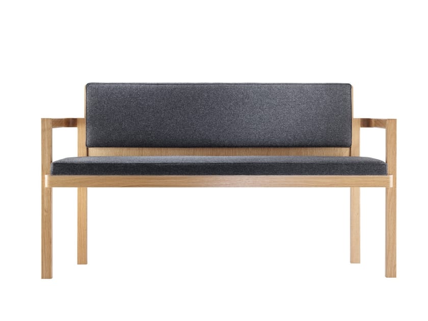 D51-2 Upholstered ash bench By TECTA | design Walter Gropius