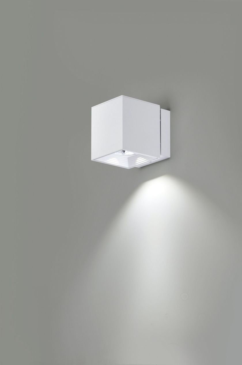 DAU SPOT LED 6833 Spot By Milan Iluminación