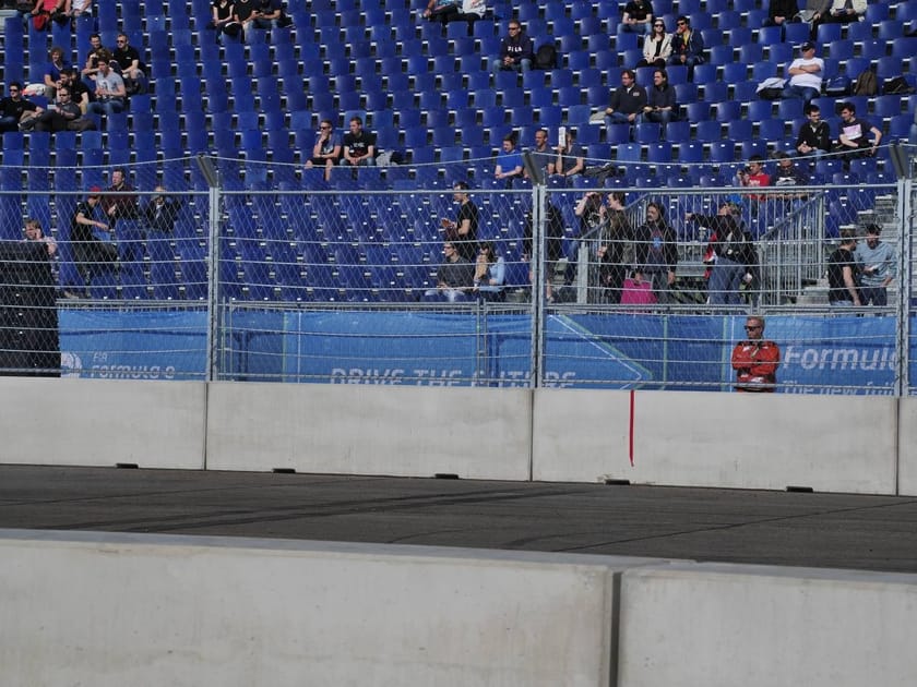 Protective mesh against debris flows DEBRIS FENCE 6m By GEOBRUGG