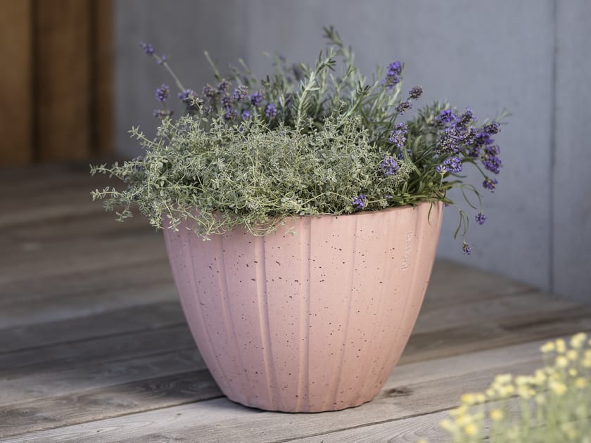 DECOR L Pot de fleurs By Betoni