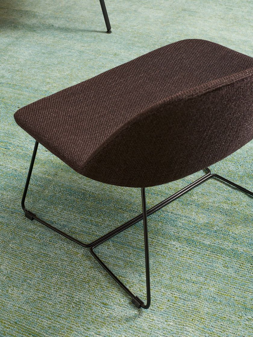 DEEP XL | Sled base easy chair Sled base plastic easy chair By Quinti ...