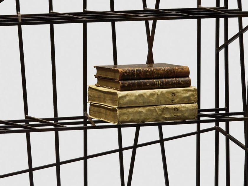 Scaffale a giorno in metallo DEFRAME 130 By da a design Luca Casini