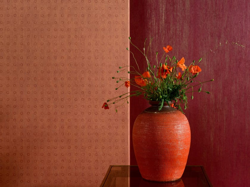 ELIXIR DOTS Nonwoven wallpaper By Omexco