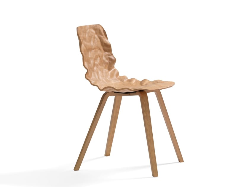 DENT WOOD Wood veneer chair By Blå Station | design o4i