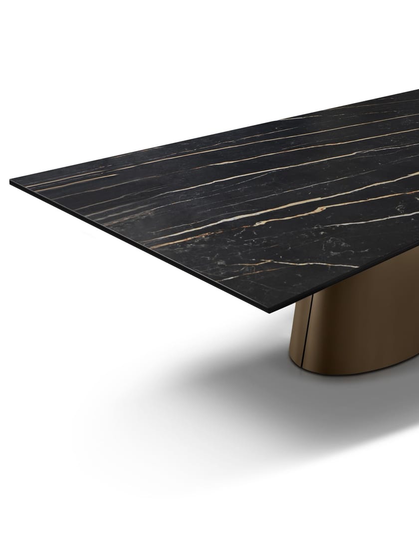 DORADO | Ceramic table By EFORMA design Moom