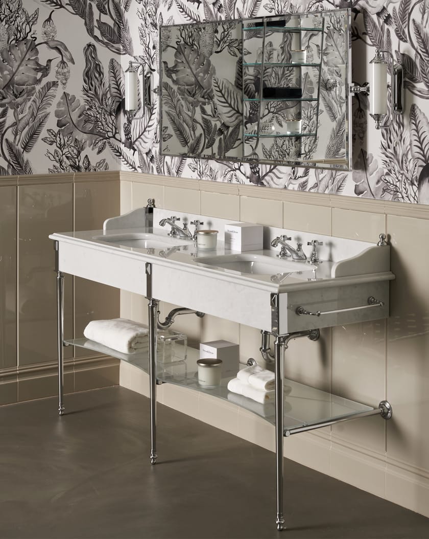 DOUBLE MADISON Consola para lavabo doble con toallero By Devon&Devon