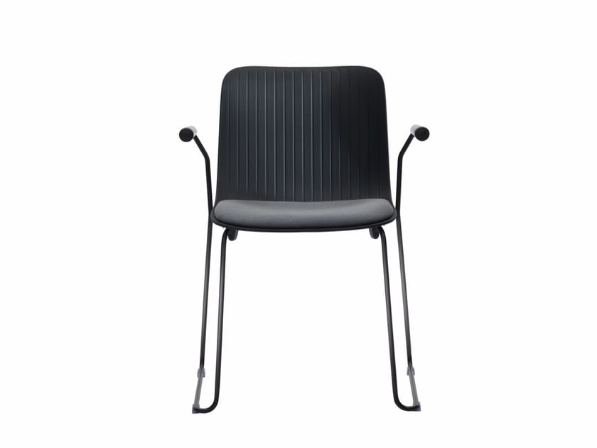 DRAGONFLY | Chair with armrests By Segis design Odoardo Fioravanti