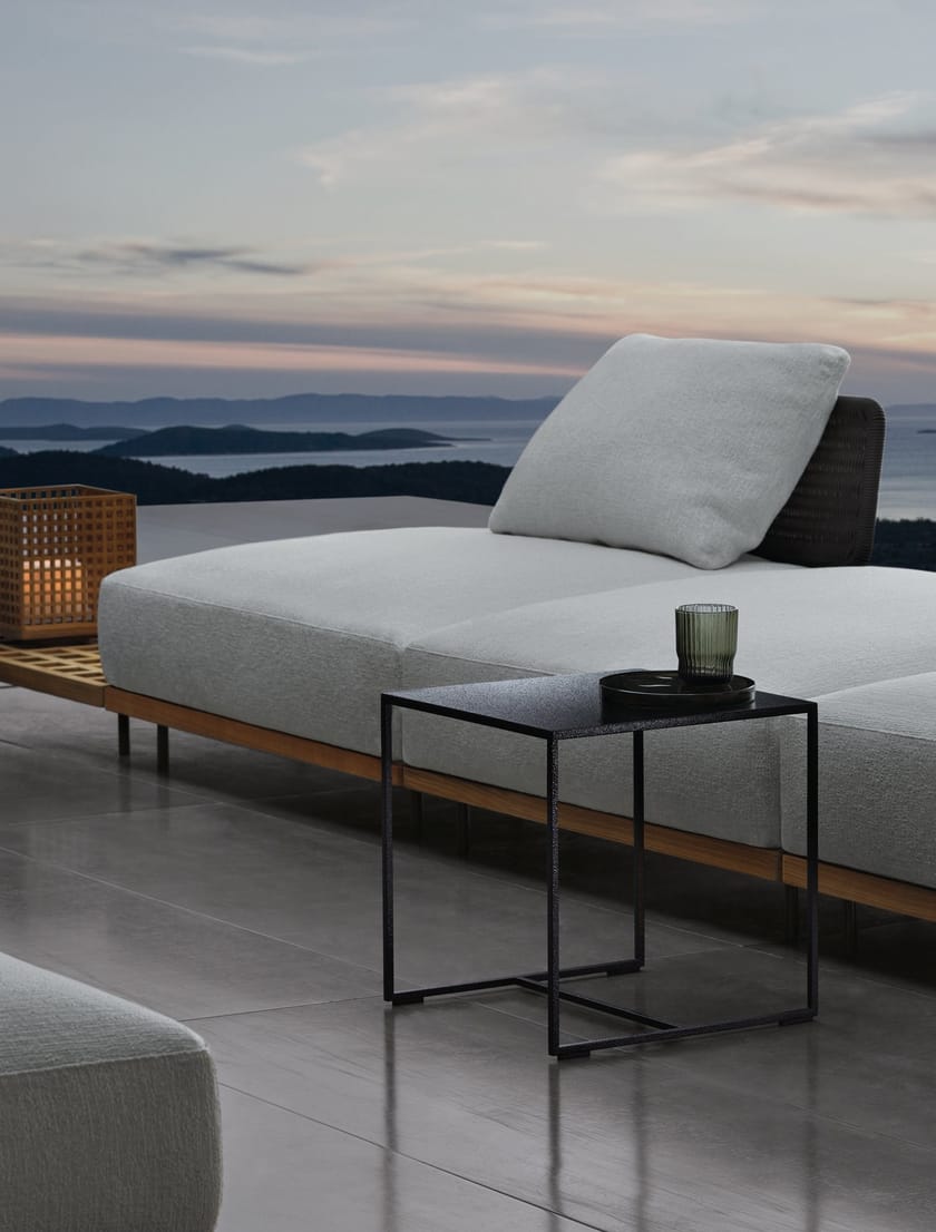 Outdoor side table DUCHAMP OUTDOOR By Minotti design Rodolfo Dordoni