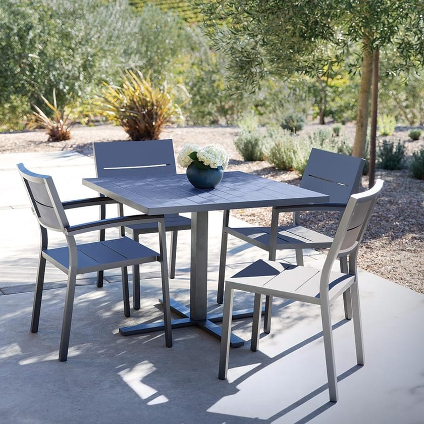 DUO | Chair Duo Collection By JANUS et Cie design Janice Feldman