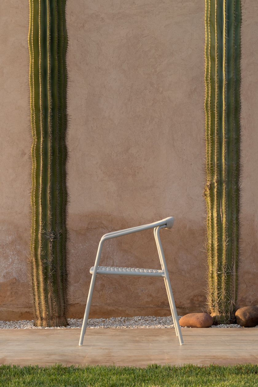 DUO | Chair Duo Collection By MANUTTI design Koen Van Extergem